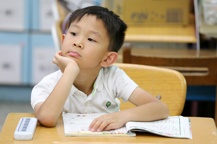 parents.hsin-yi.org.tw - /Event/2gradeepaper/202209/images/